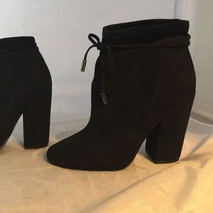 Kendall & Kylie | Shoes | New Kendall Kylie Zola Black Suede Ankle Boot ...